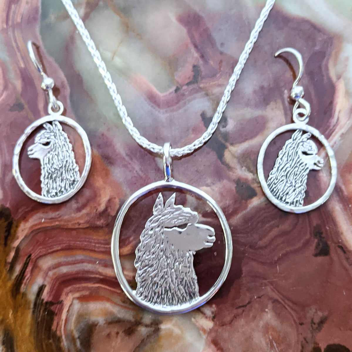 Alpaca Huacaya Jewelry – Page 3 £ – The Llama and Alpaca Jewelry Store